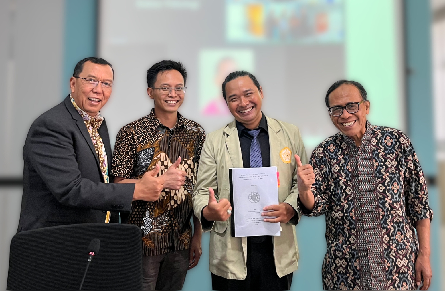 Ujian Tertutup Yohanes Kartika Herdiyanto: Gagas Model Perawatan Humanistik bagi Penyintas ...